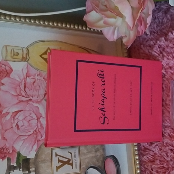 Schiaparelli | Accents | Luxury Little Book Of Iconic Fashion Designer ...